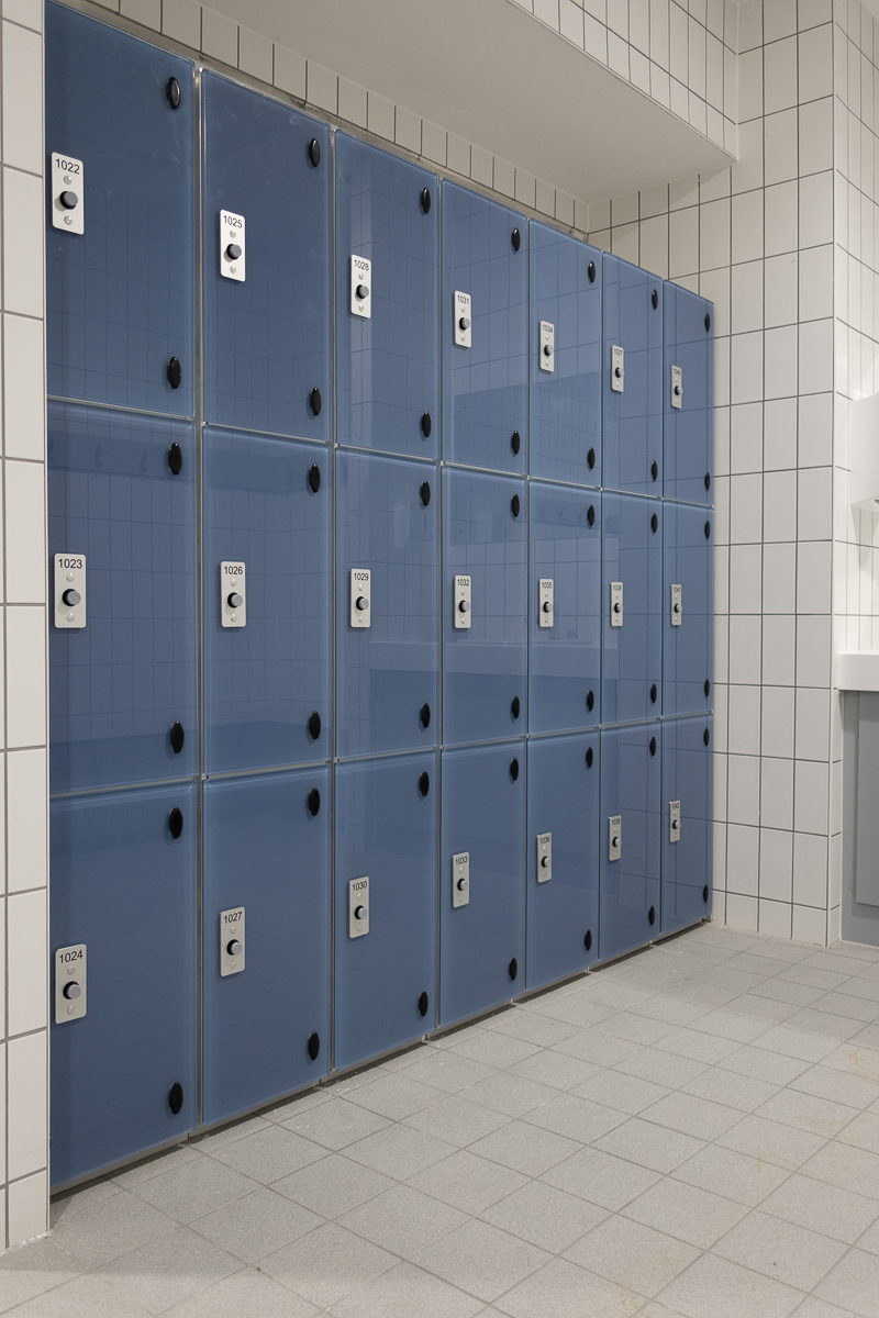 Ponteland High School Glass Lockers Project - Helmsman