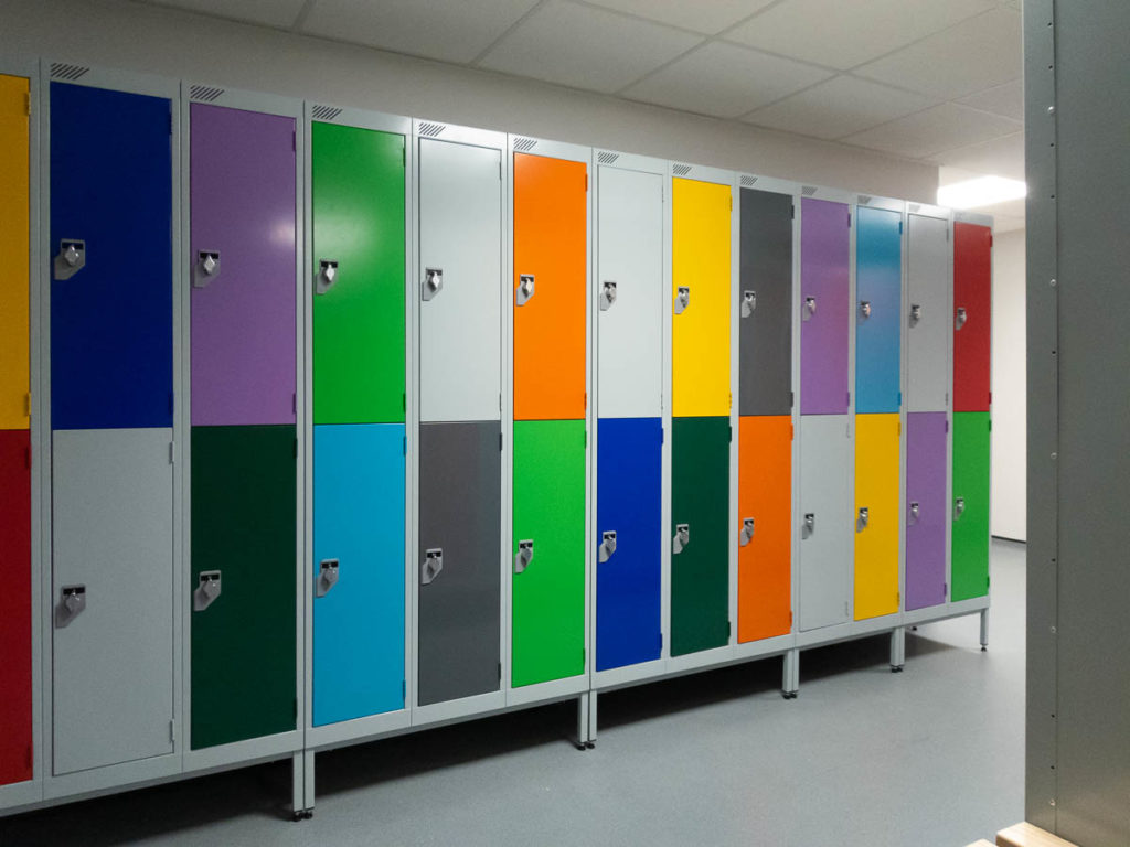 A Guide to School Lockers - Helmsman Lockers & Cubicles