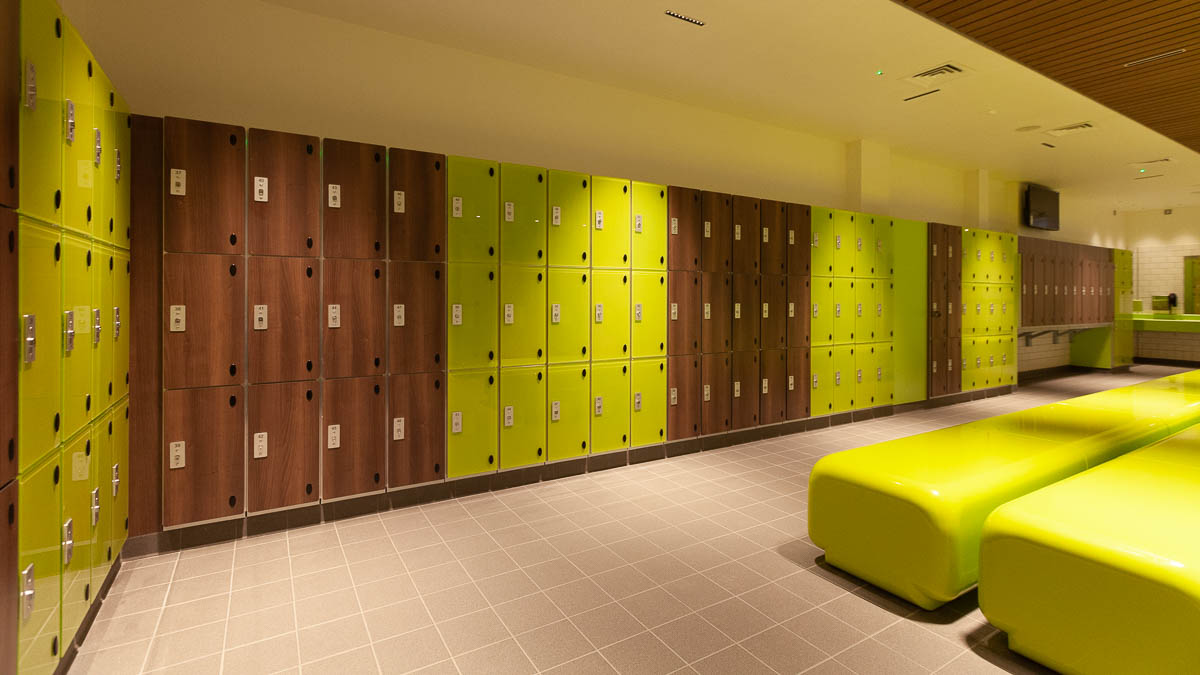 7 Top Tips for designing your leisure centre changing rooms - Helmsman